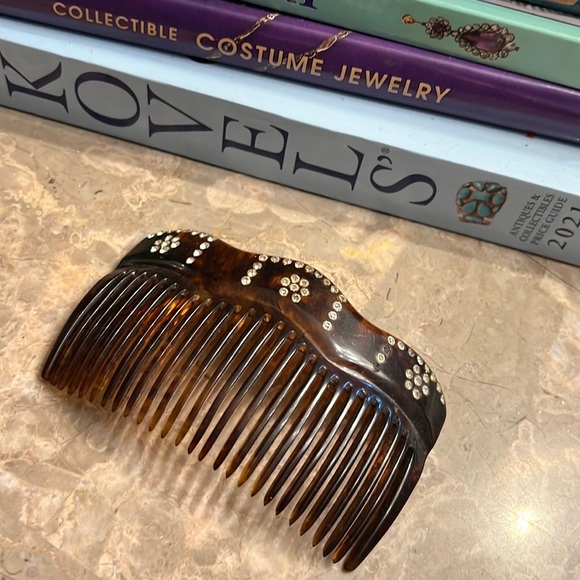 Accessories | Vintage 194s Brown Tortoise Shell Look Resin Hair Comb ...
